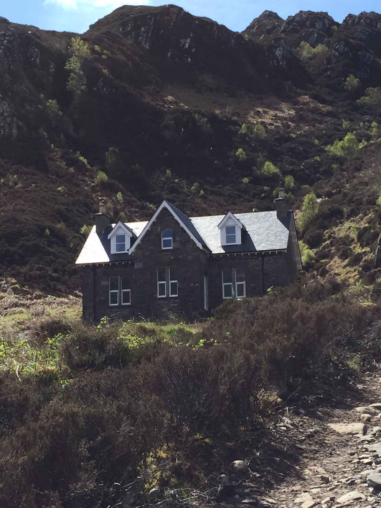 A Day on Eilean Shona | Alice Bragg